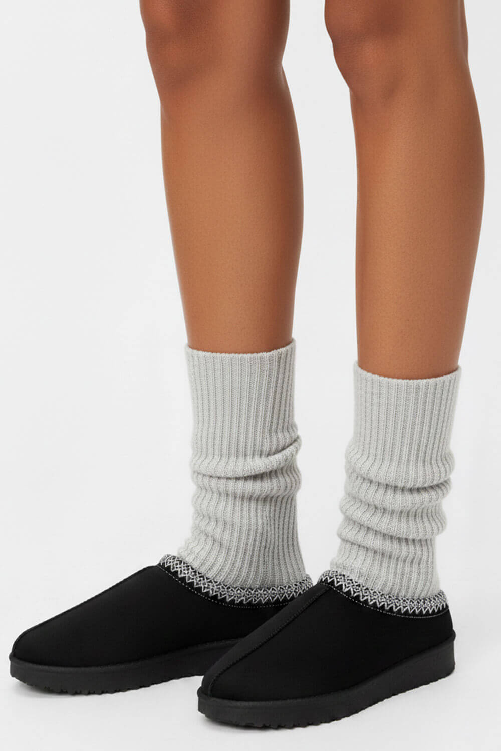 Παντόφλες με Κέντημα-LUIGI